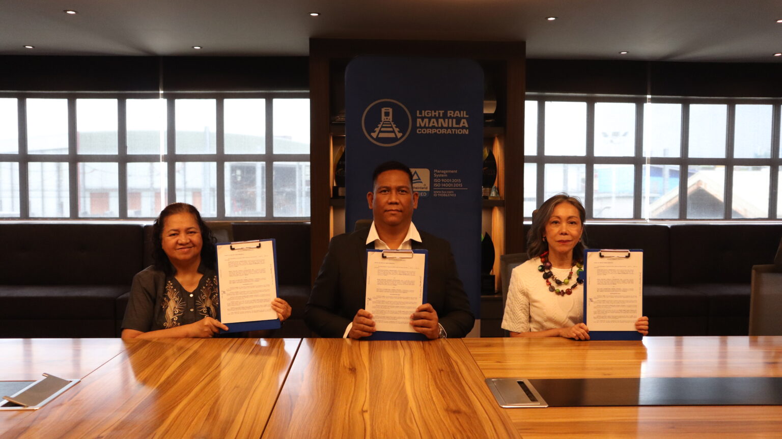 Tackling Learning Poverty and Functional Illiteracy in the Philippines ...